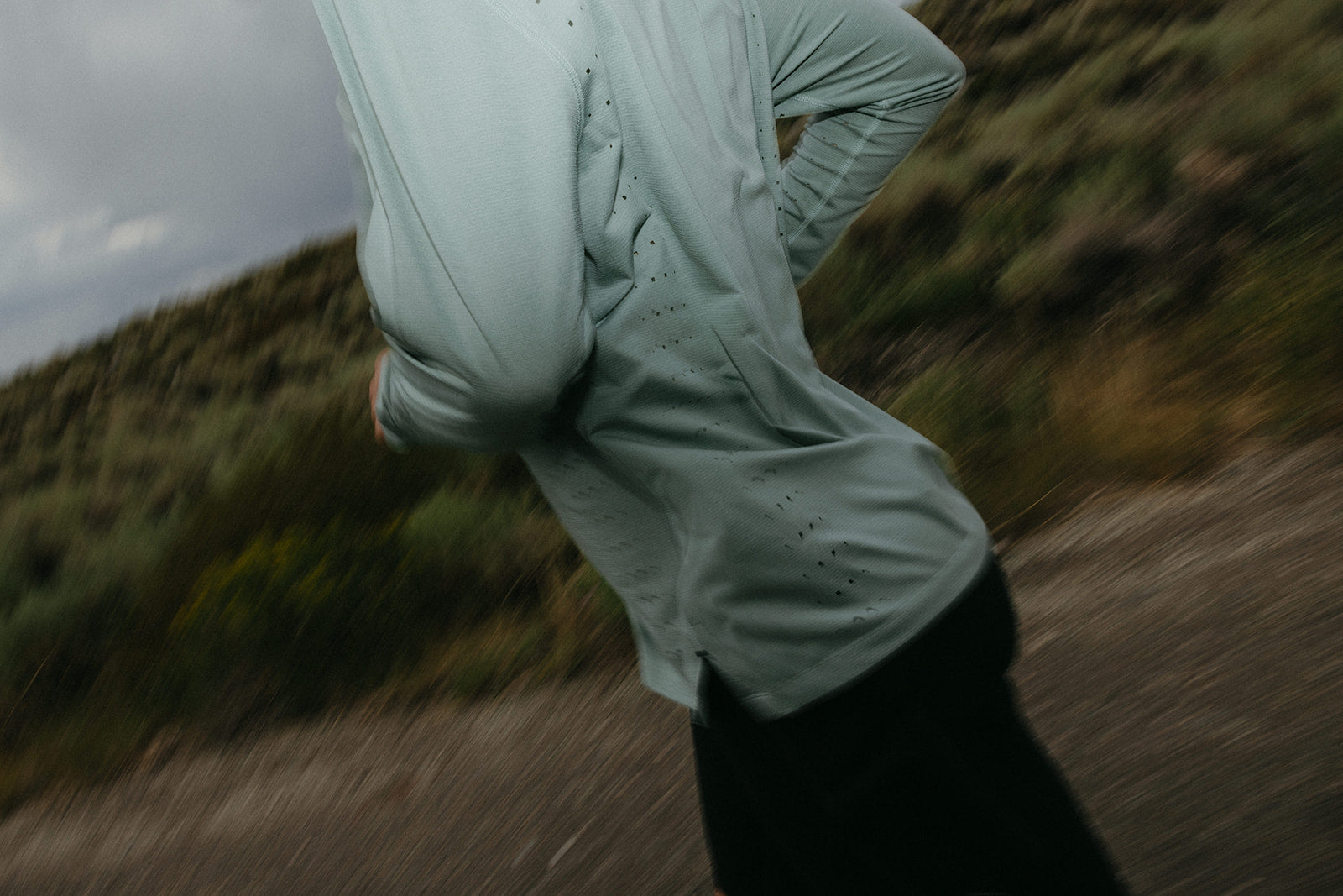 long-sleeve men's running shirts | rabbit
