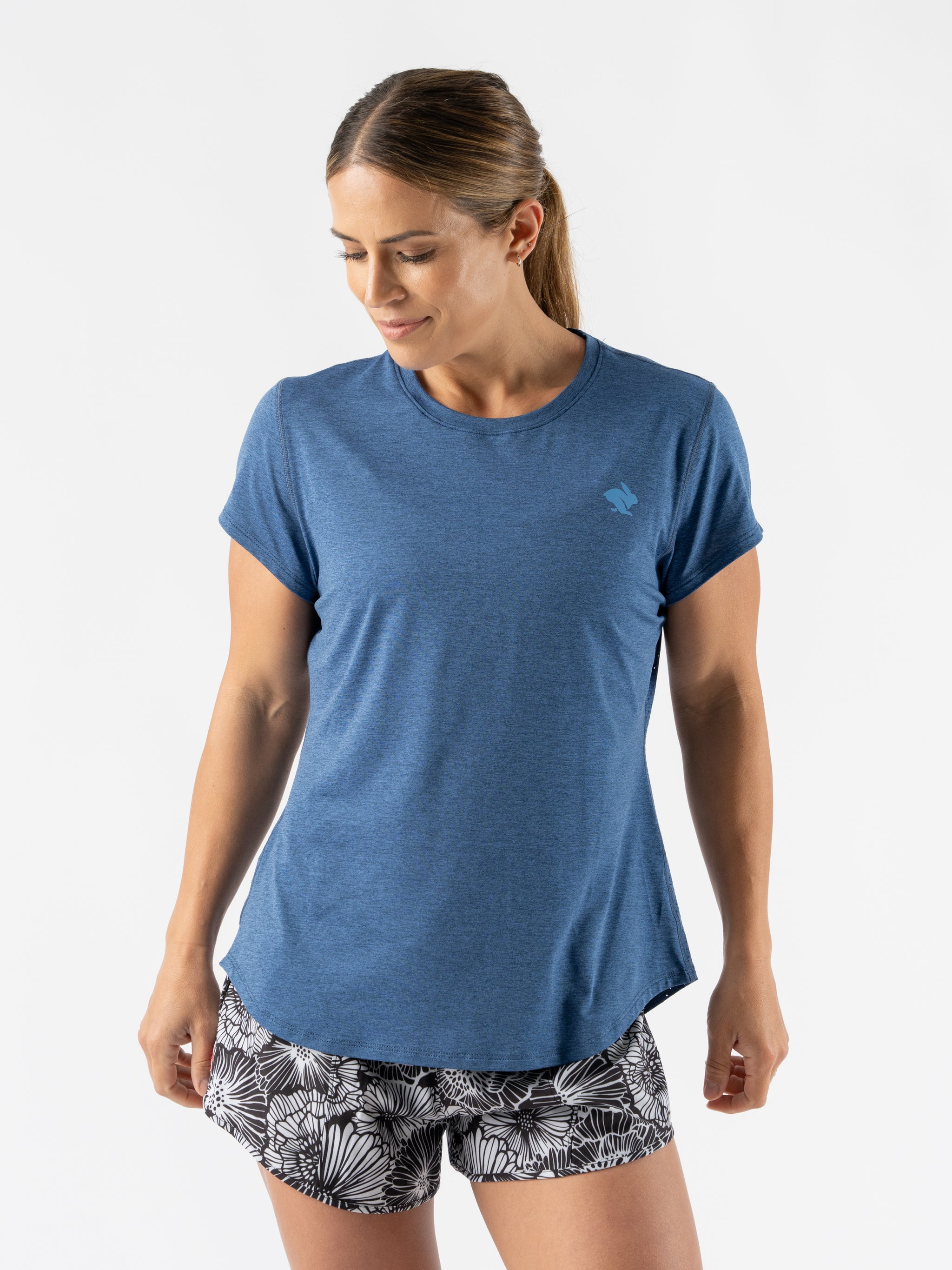 On the Go Tee - rabbit