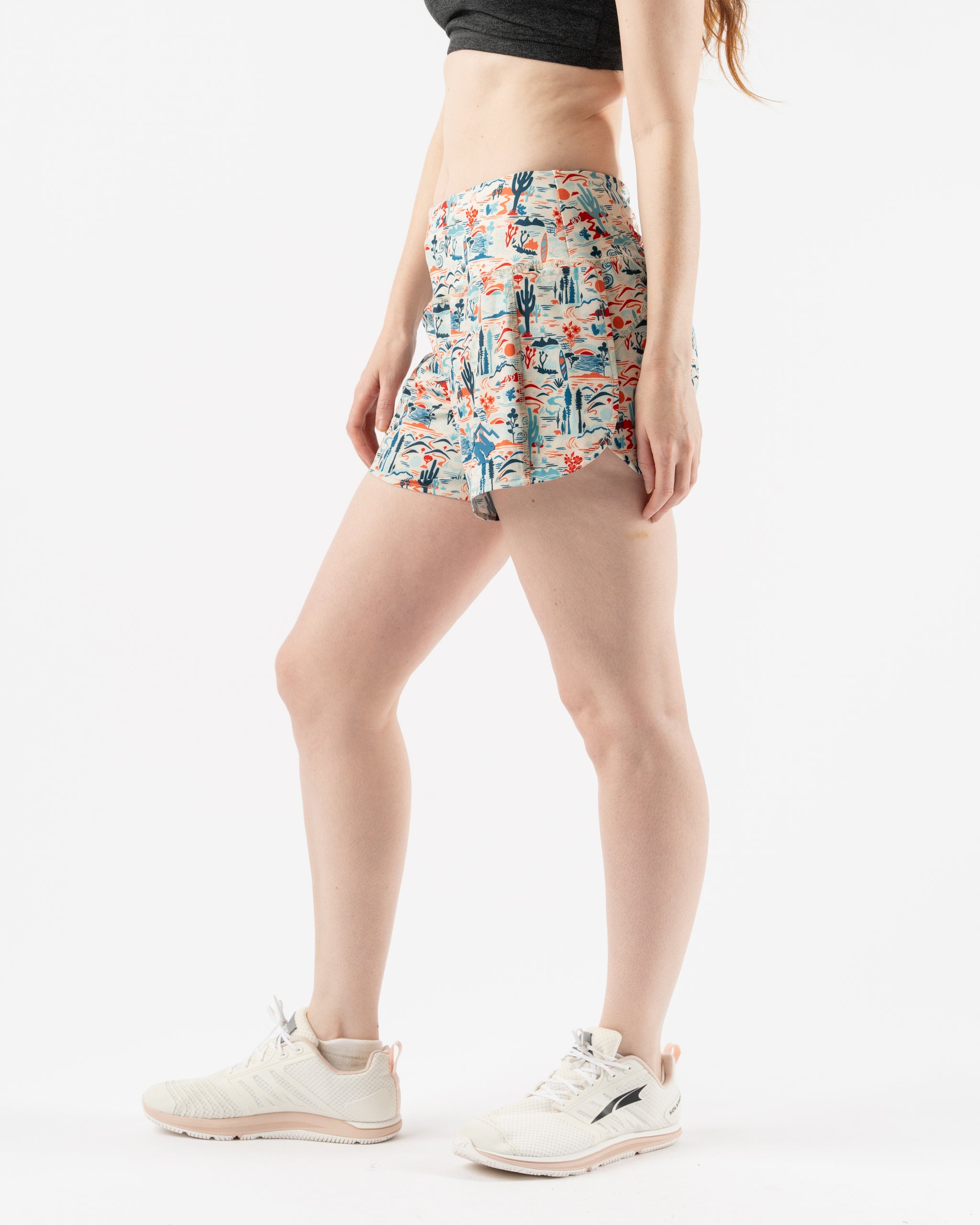 Running Shorts - Summit Chasers 4" - rabbit