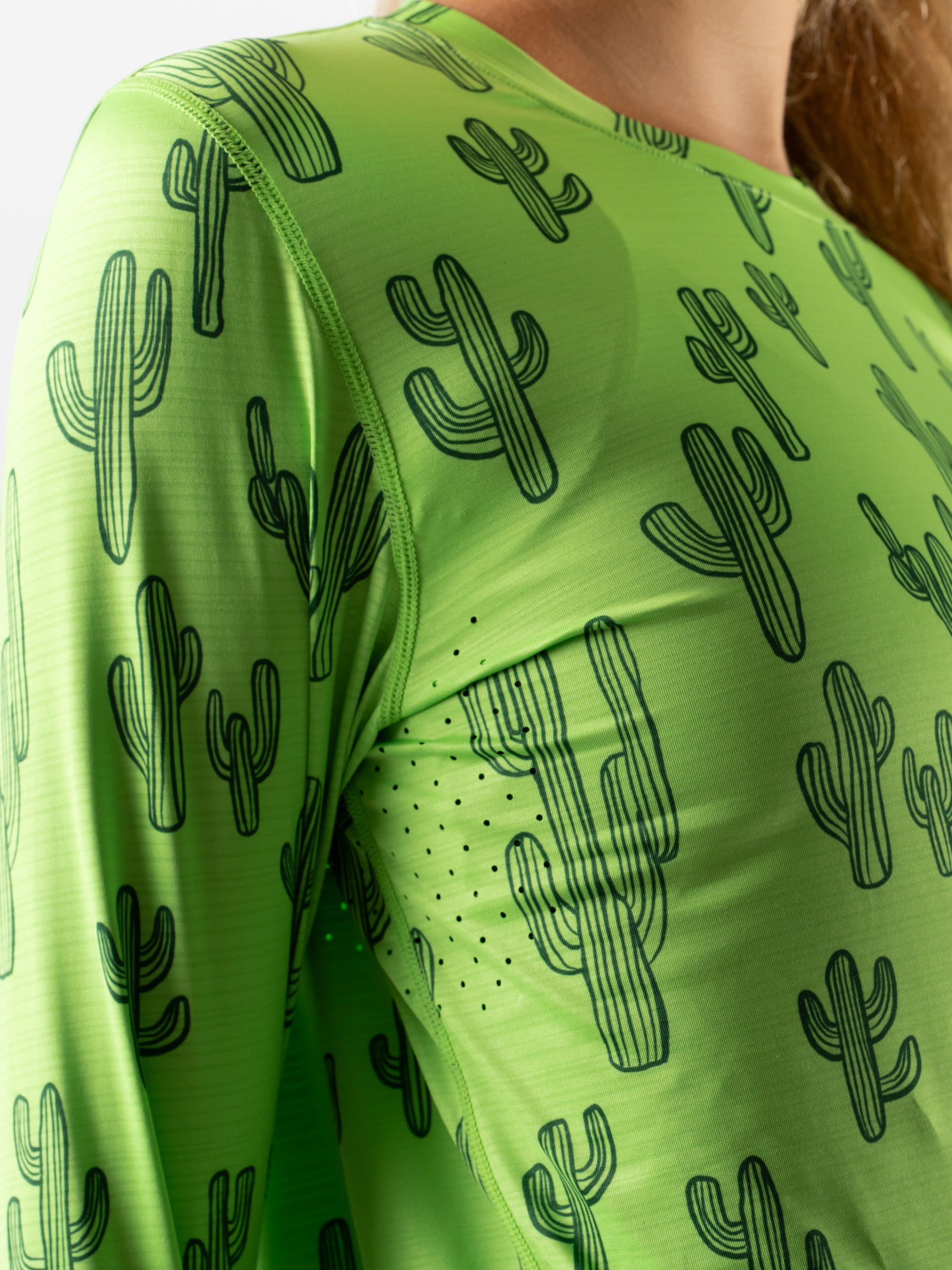 UPF Tee LS - women's - rabbit